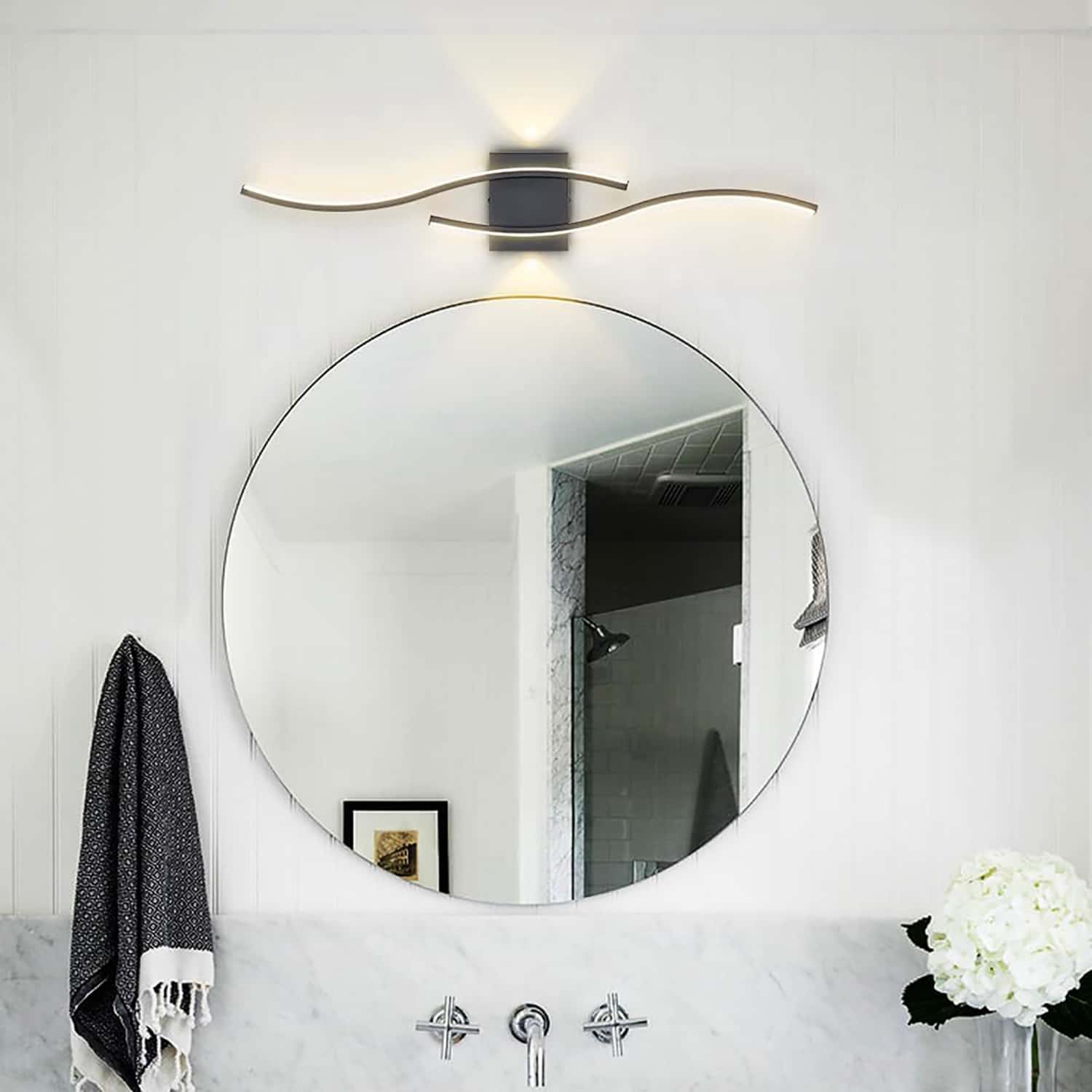 Claxy LED 5.51-in W 1 -Light Polished Black Wall Sconce in the Wall ...