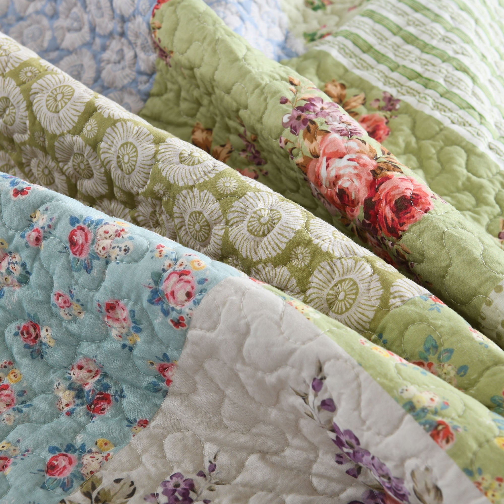 MarCielo BY225 3-Piece Cottage Style Patchwork Queen Quilt Bedspread ...