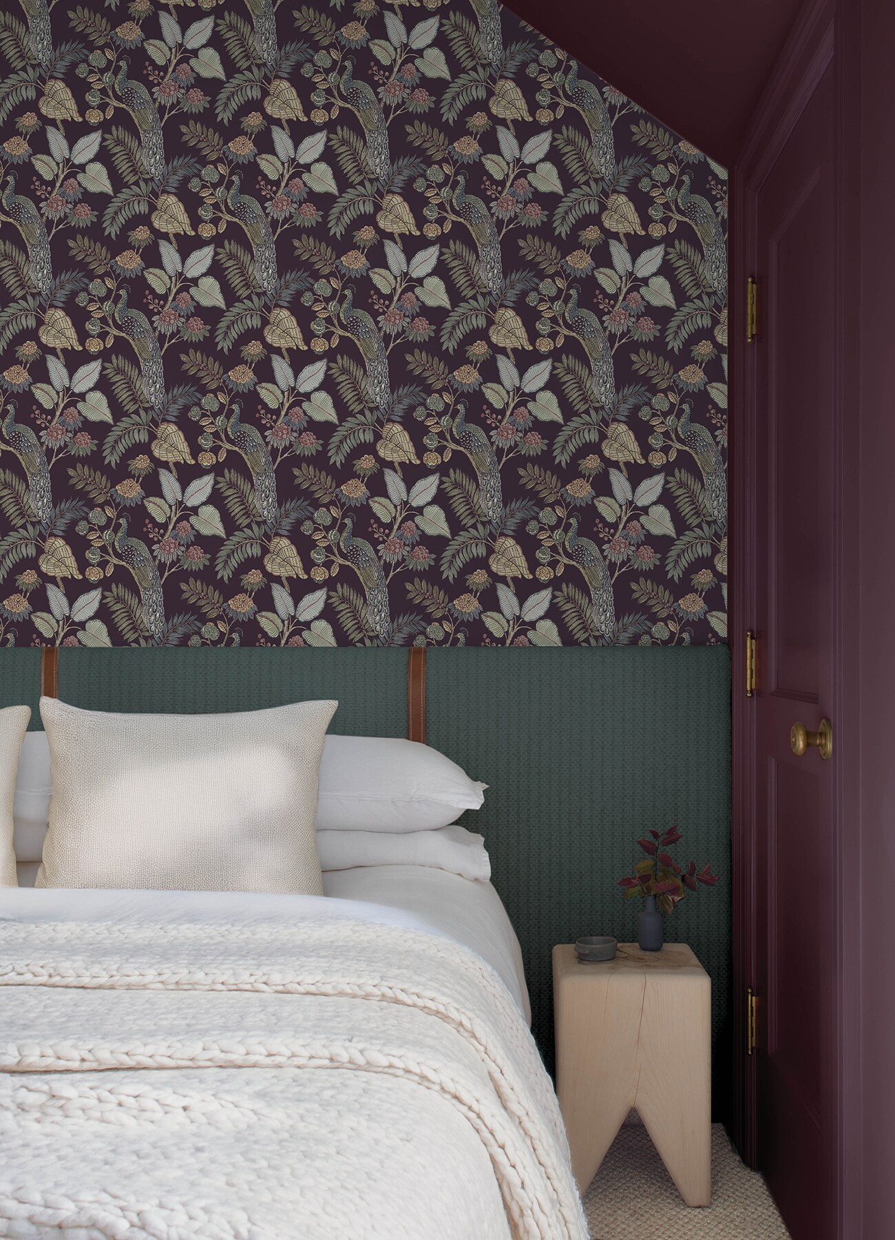 A-Street Prints CLJ x A-Street Prints 56.4-sq ft Plum Non-woven Birds ...