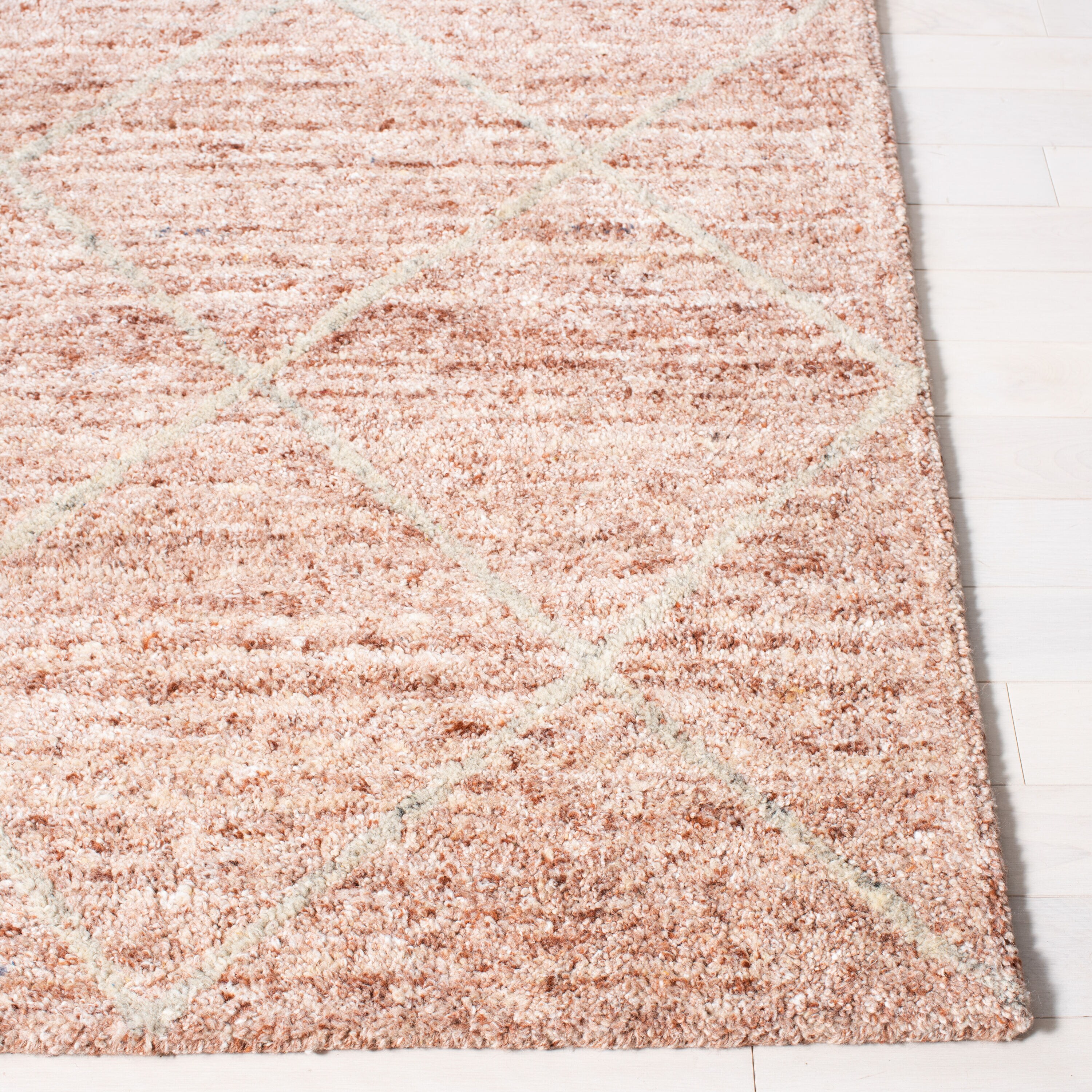 Safavieh Himalaya 423R Fusia 4 x 6 Rectangular Area rug in the Rugs ...