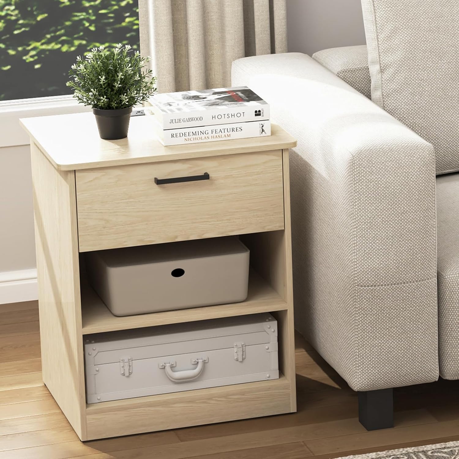 CIPACHO Natural Wooden Night Stand with Charger Station USB-C AC Ports ...