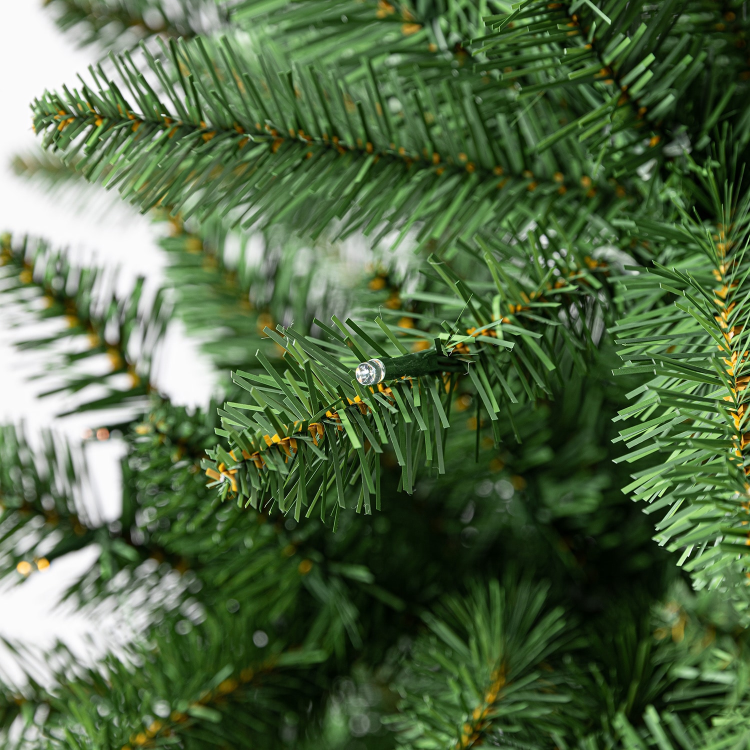 Holiday Living 7.5-ft Greensboro Pre-lit Artificial Christmas Tree with ...