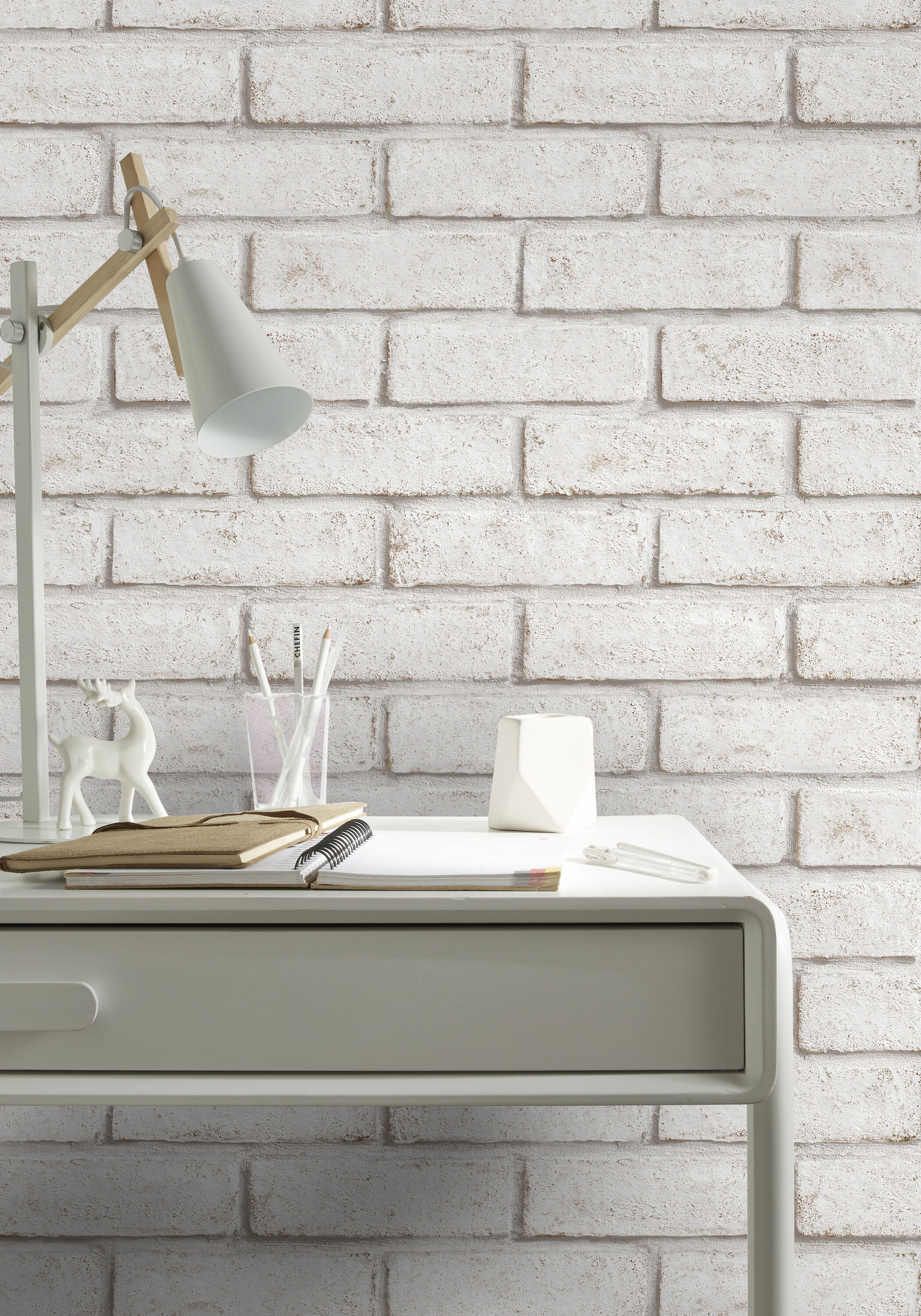 Graham & Brown Strata 56-sq ft White/Red Vinyl Textured Brick Unpasted ...
