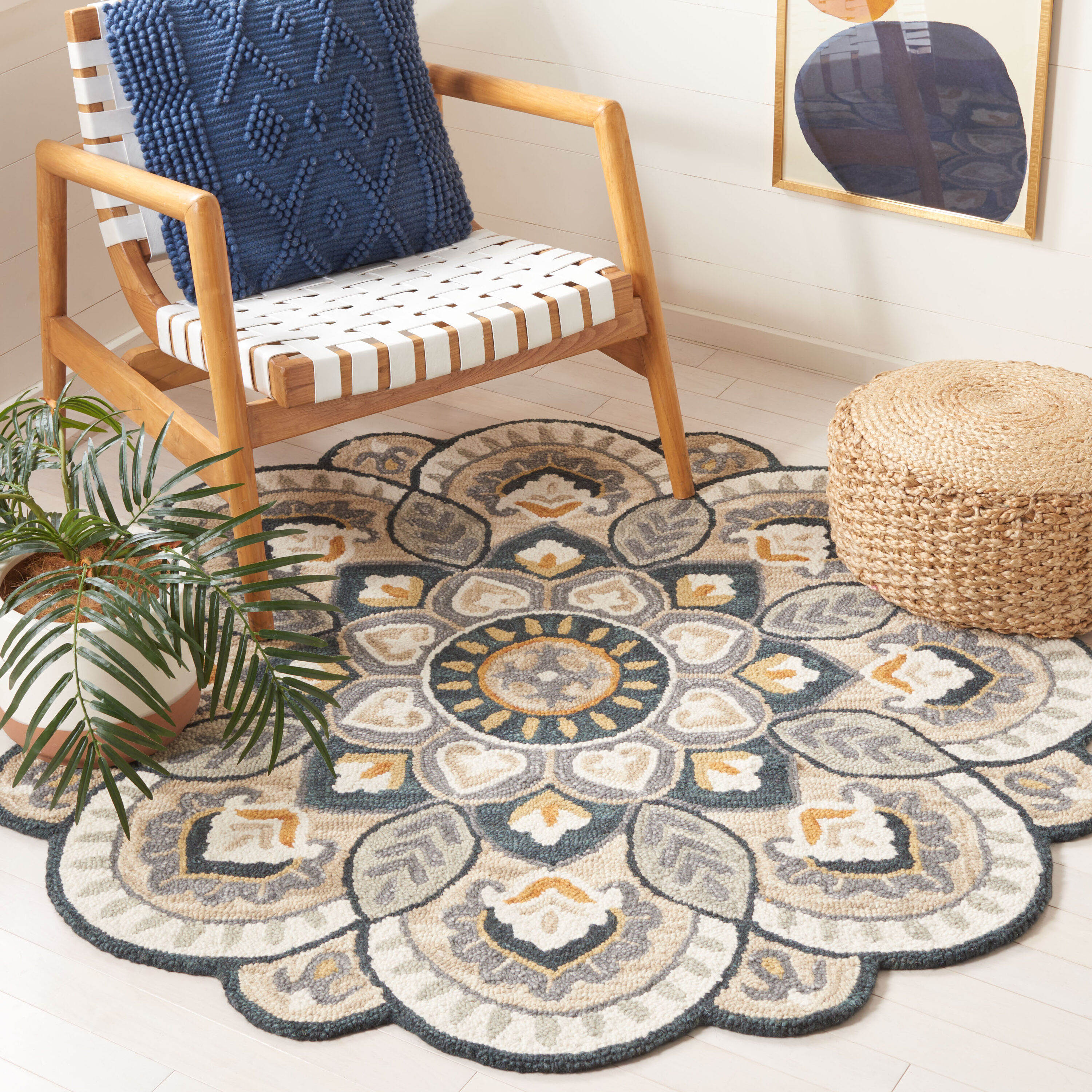 Safavieh Novelty 604 Beige/Navy Bohemian 5ft x 5ft Round Rug in the ...