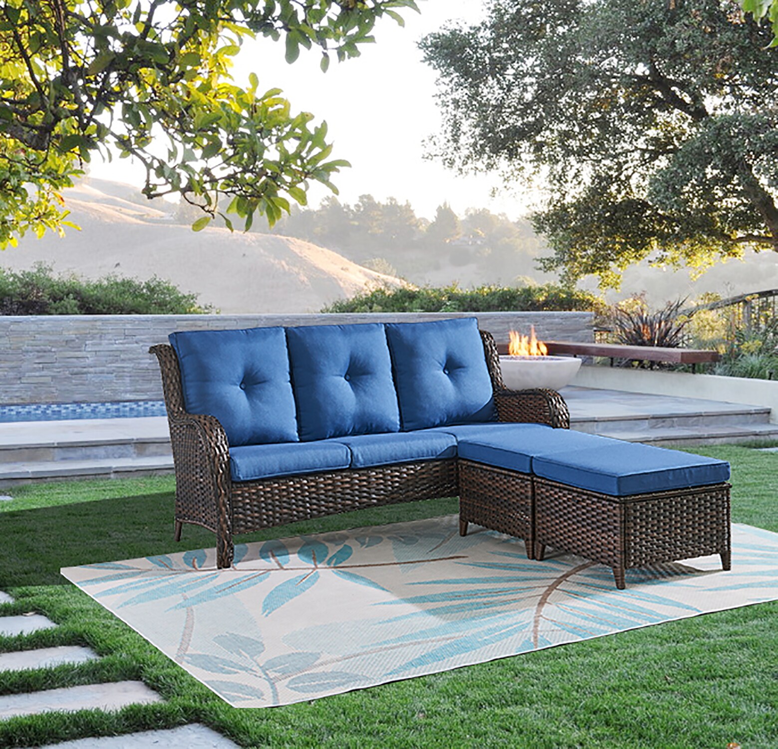 Rilyson Curved handrail Wicker Outdoor Sofa with Blue Cushions and Wicker Frame