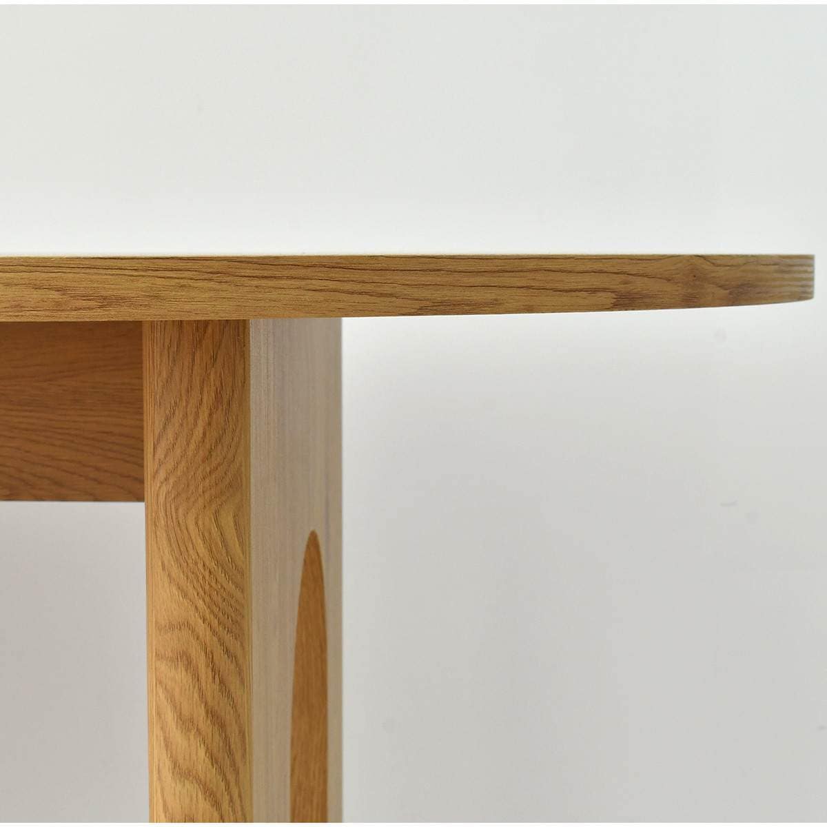 Maison Boucle 67-in Oak Finish Oval Dining Table with Arched Legs for ...