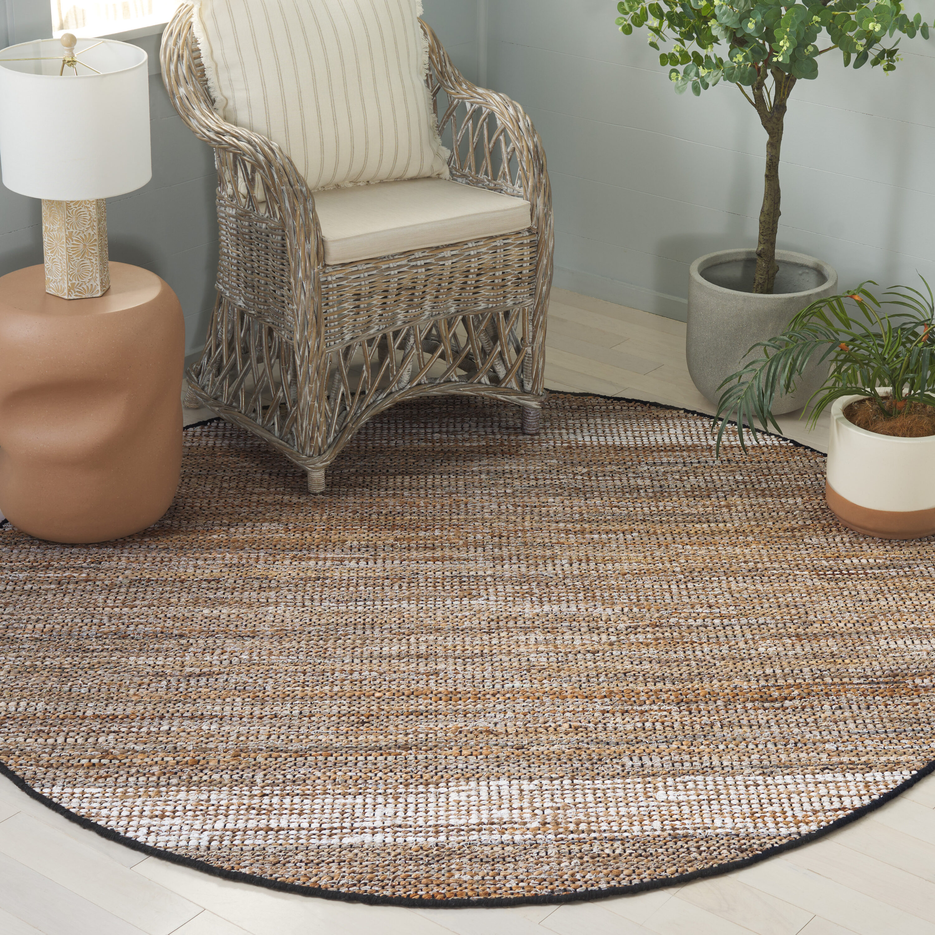 Safavieh Cape Cod 153 Beige Bohemian 6ft x 6ft Round Rug in the Rugs ...