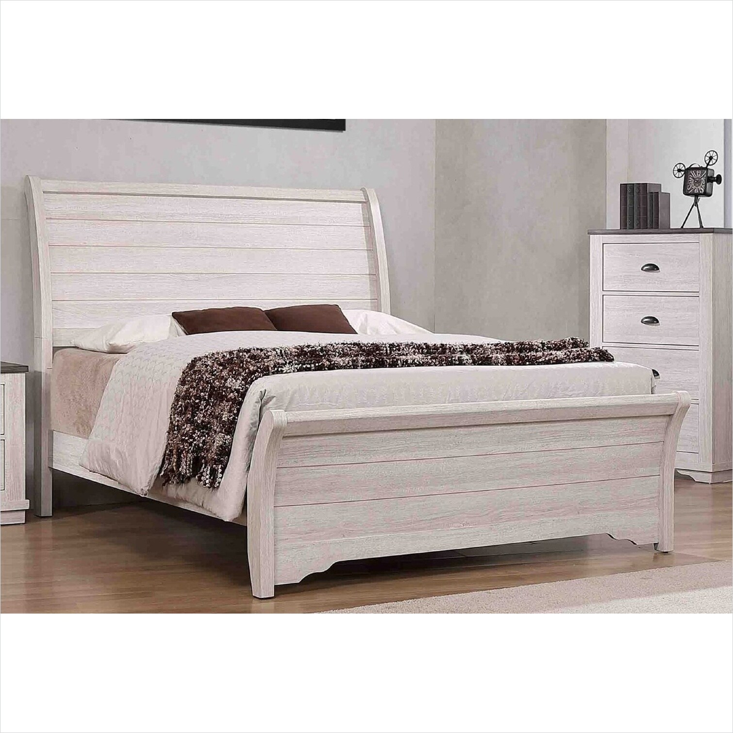 SunJet Queen Wood Sleigh Bed with Sloped Headboard in Clean White and ...