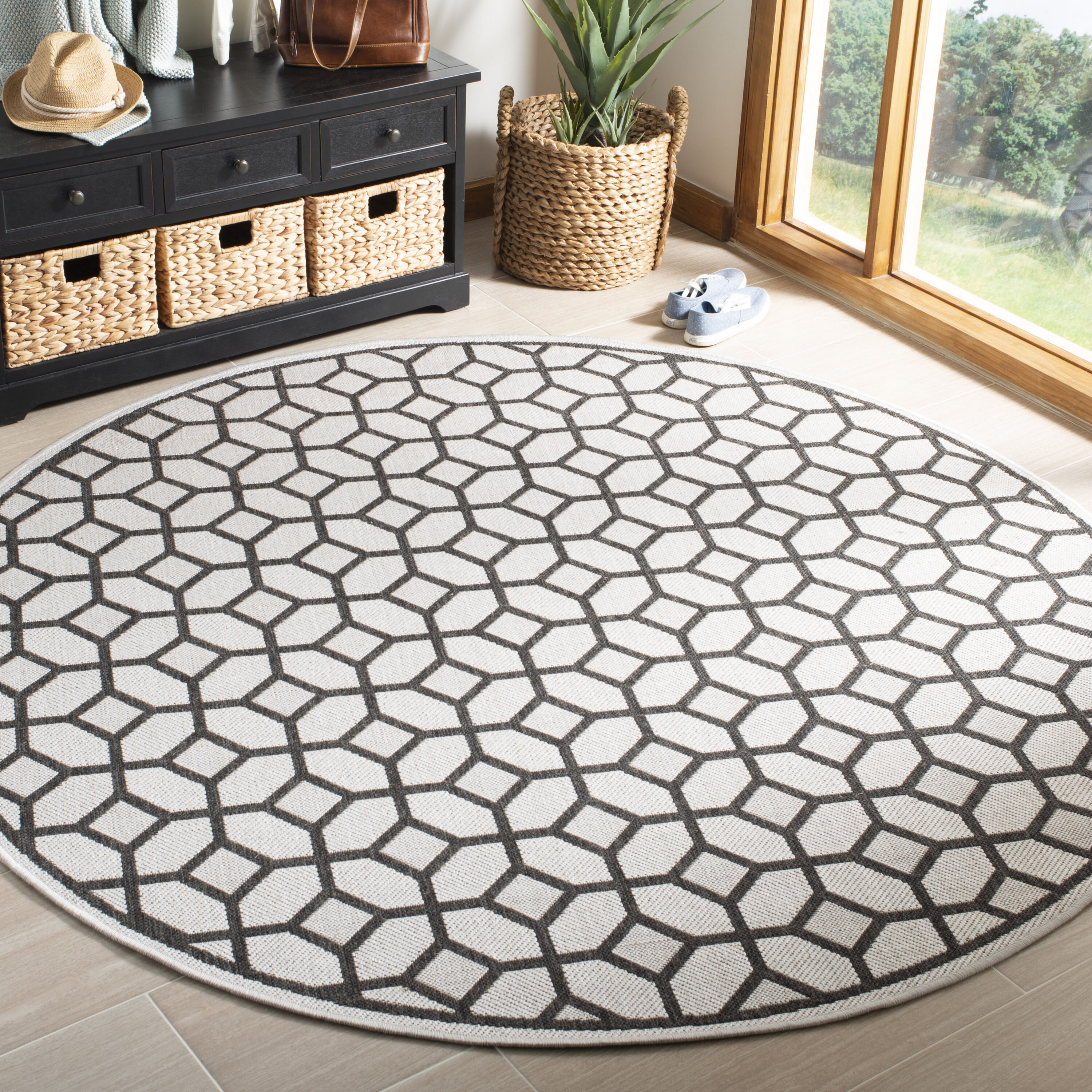 Safavieh Linden 127A Light Grey/Charcoal 7 x 7 Area rug in the Rugs ...