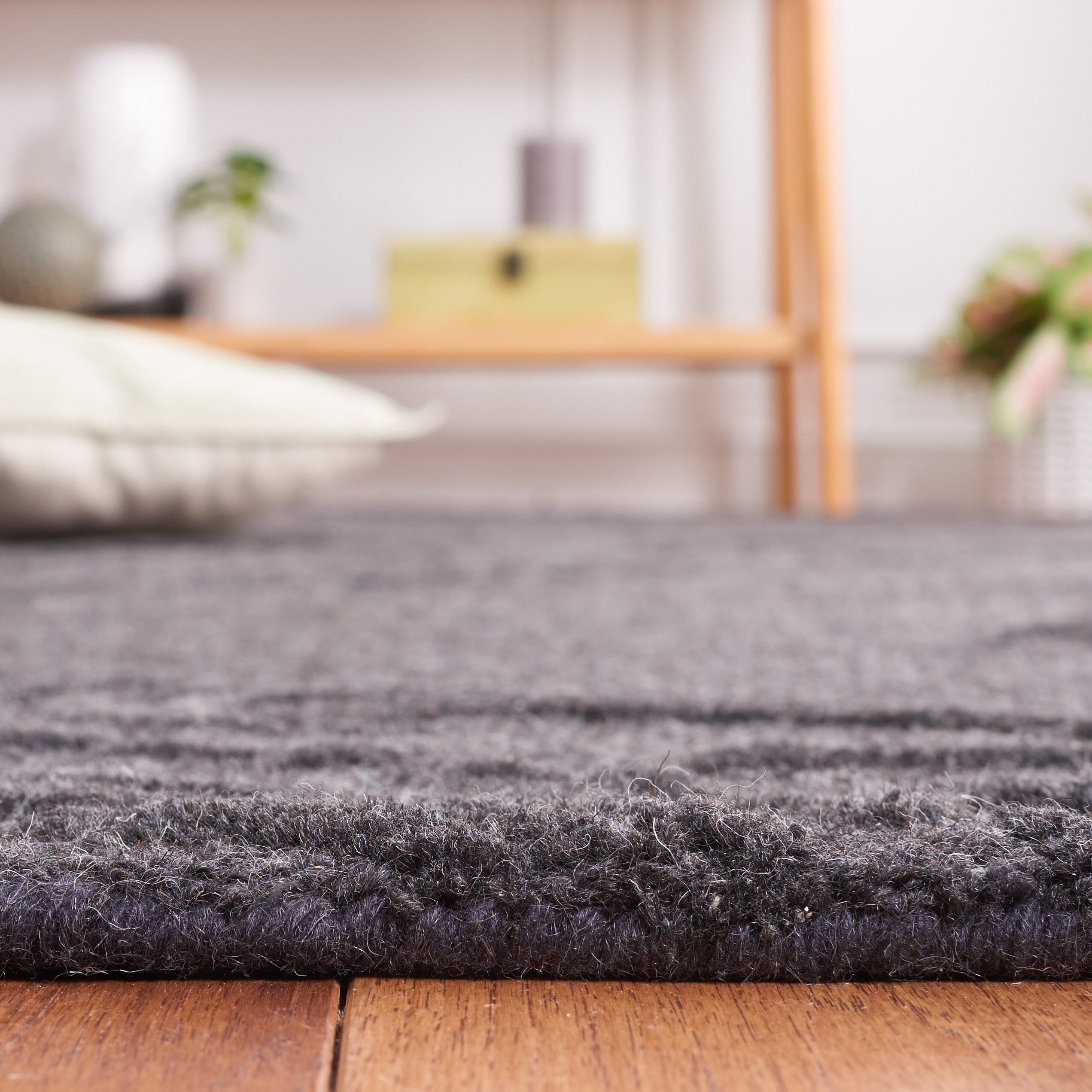 Safavieh Jardin 732H Black 6 x 6 Square Area rug in the Rugs department ...