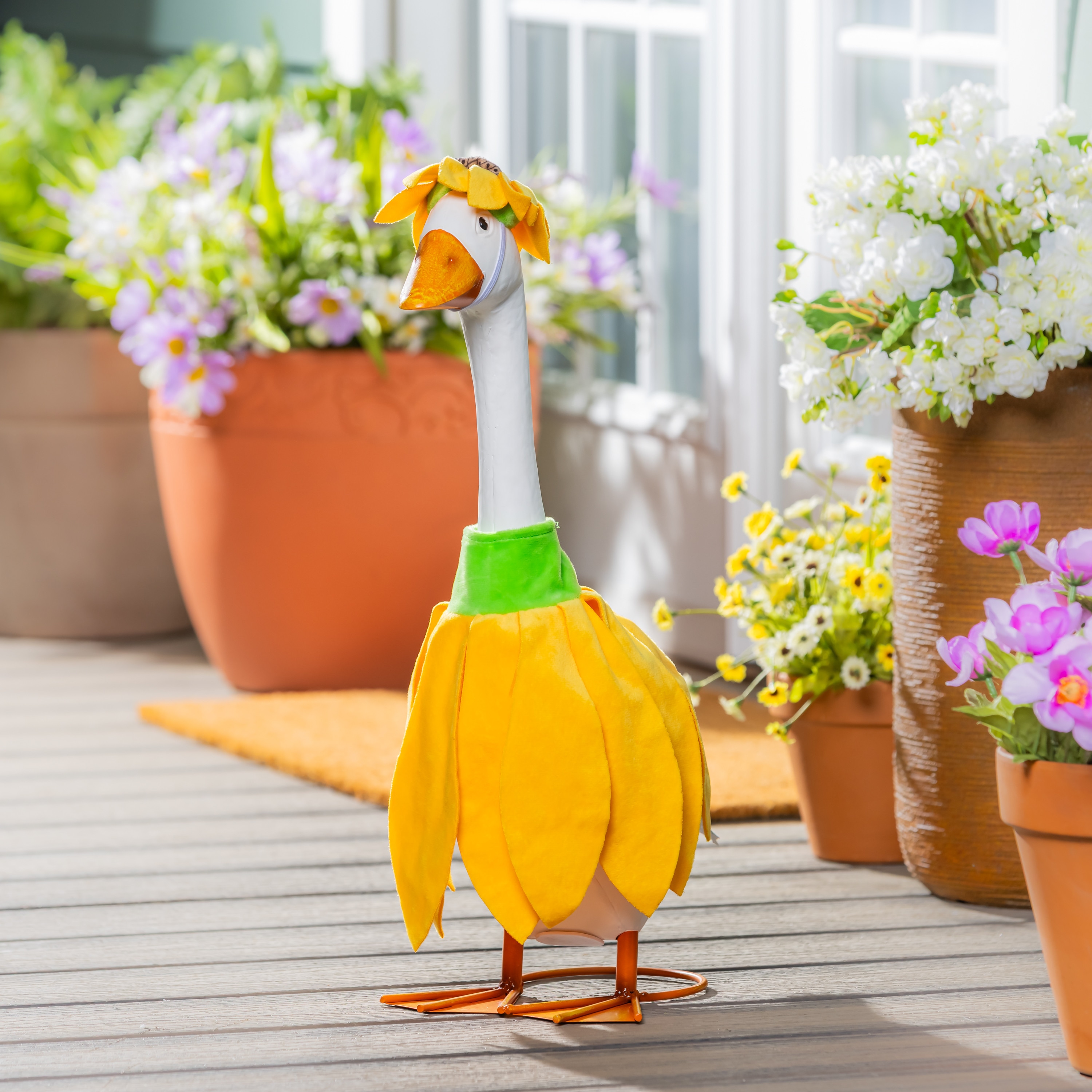 Evergreen 20.5-in H x 17.7-in W White Garden Statue in the Garden ...