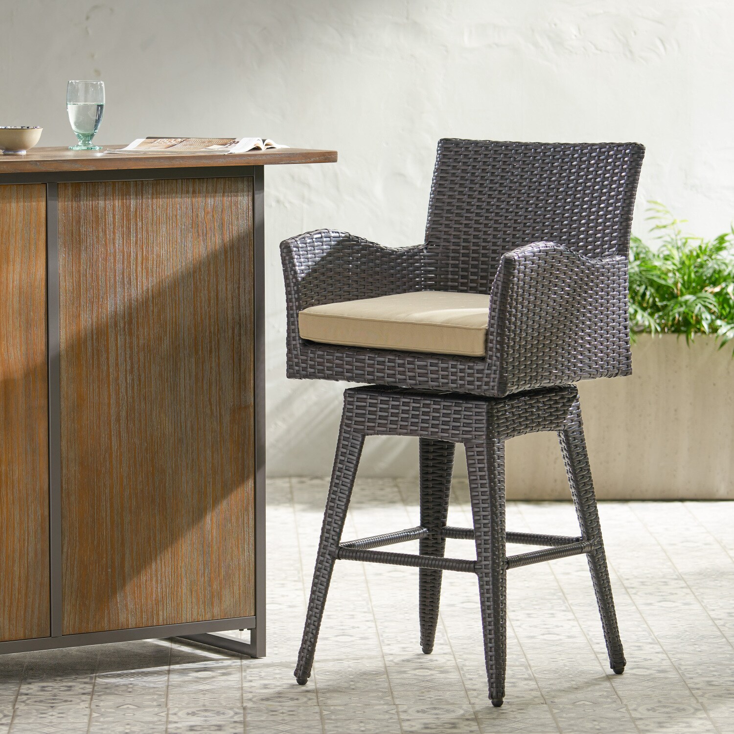Streamdale Furniture Streamdale Modern Wicker Swivel Barstool with ...