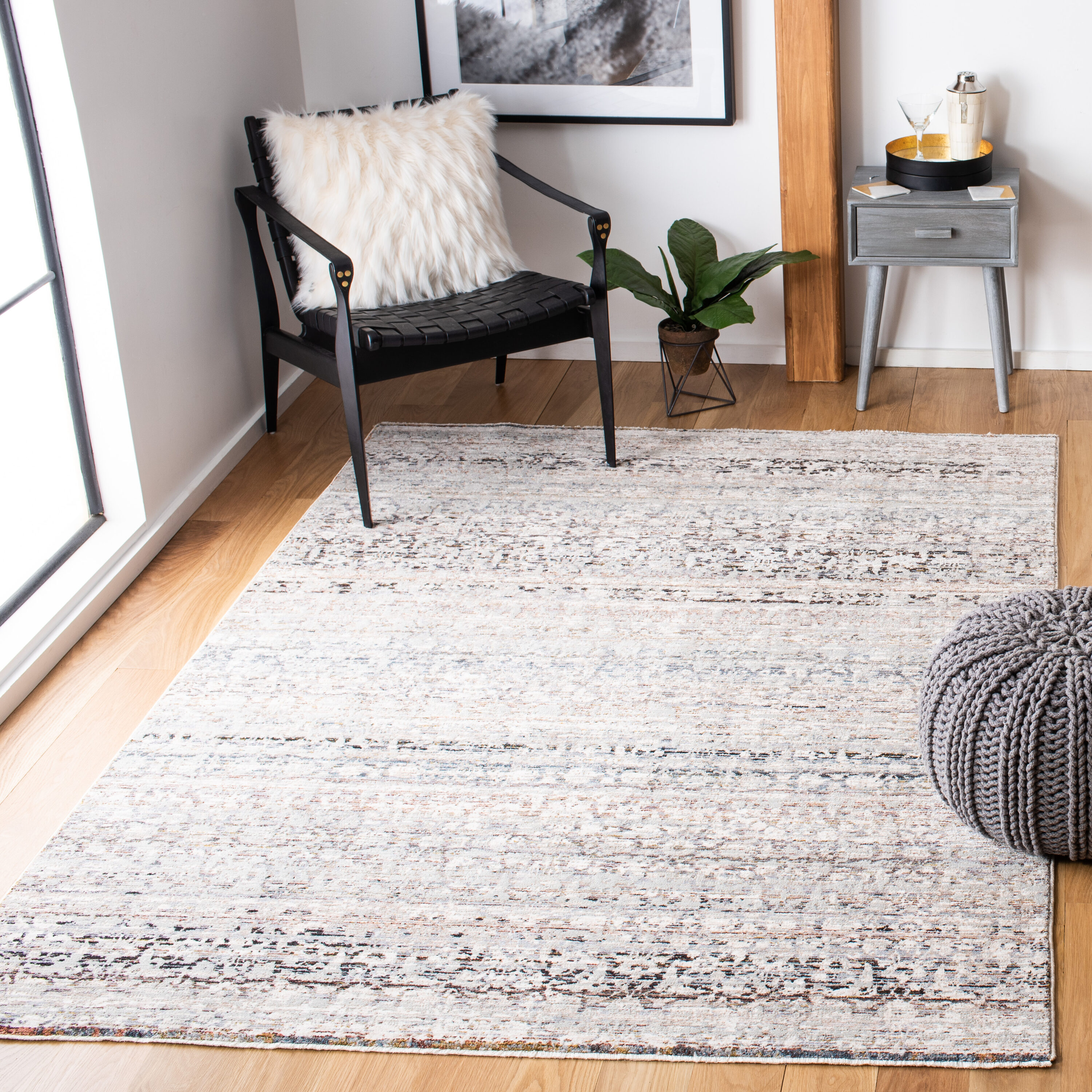 Safavieh Limitee 761G Grey/Beige 4 x 6 Area rug in the Rugs department ...