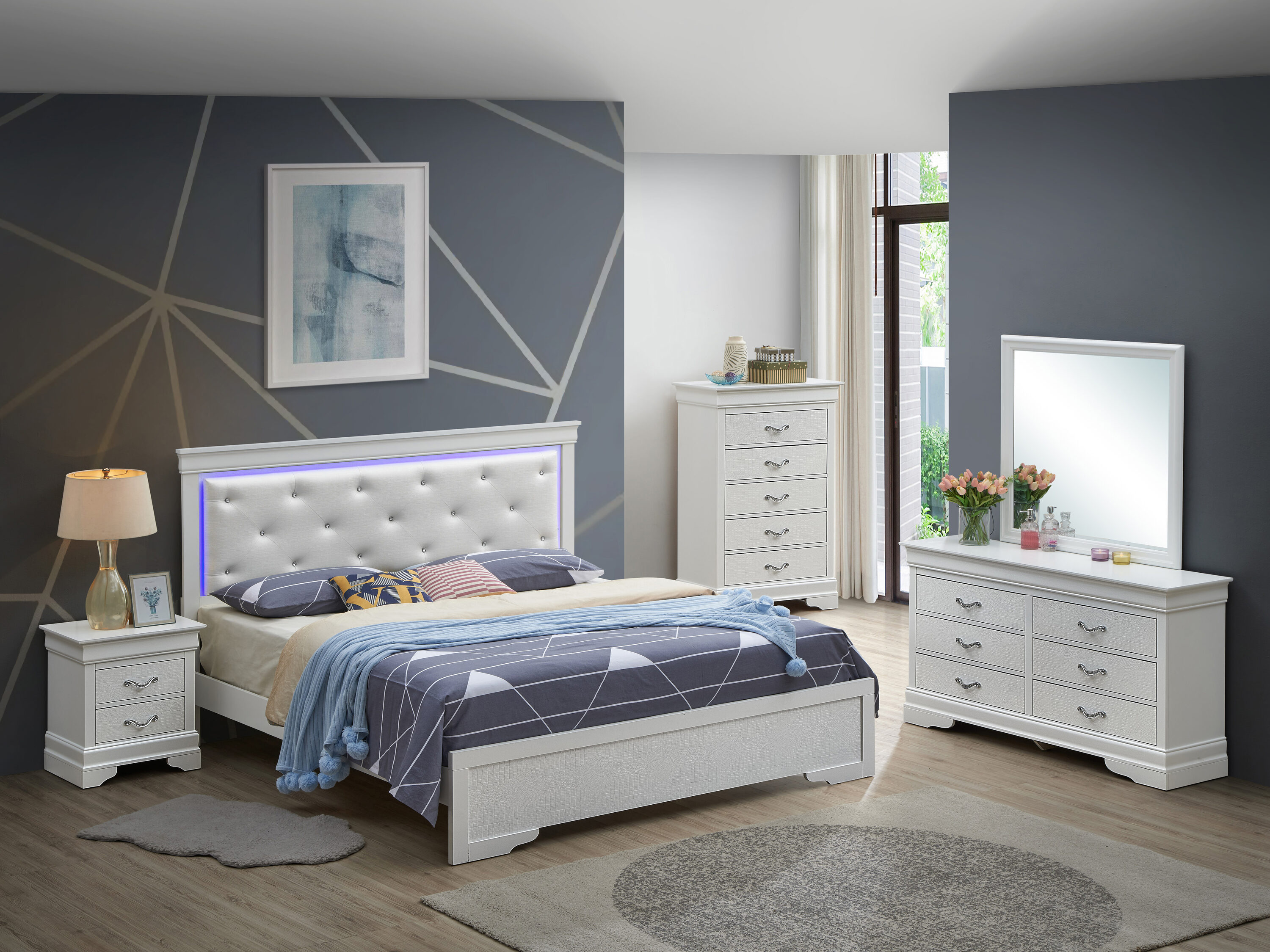 Glory Furniture Elegant Silver Champagne Queen Bed in the Beds ...