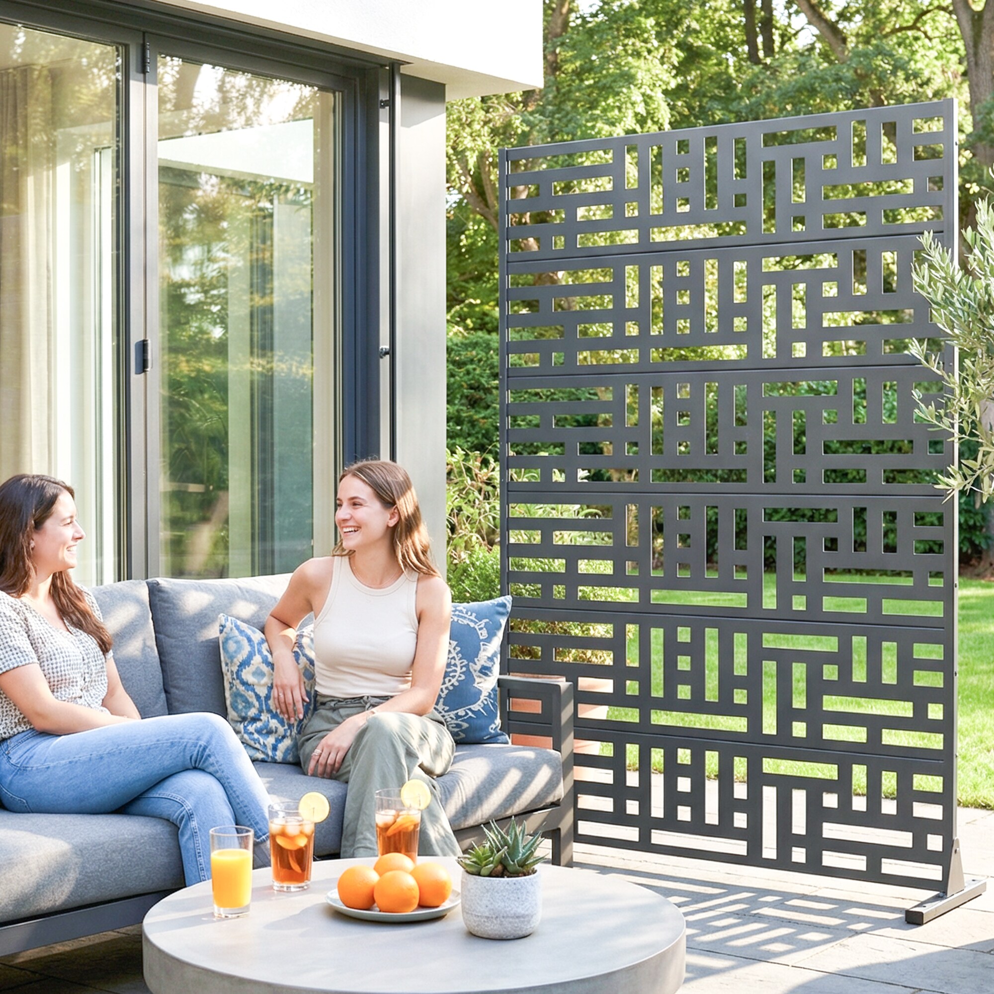 Lirago Metal Privacy Screen Freestanding Outdoor Privacy Fence Panel ...