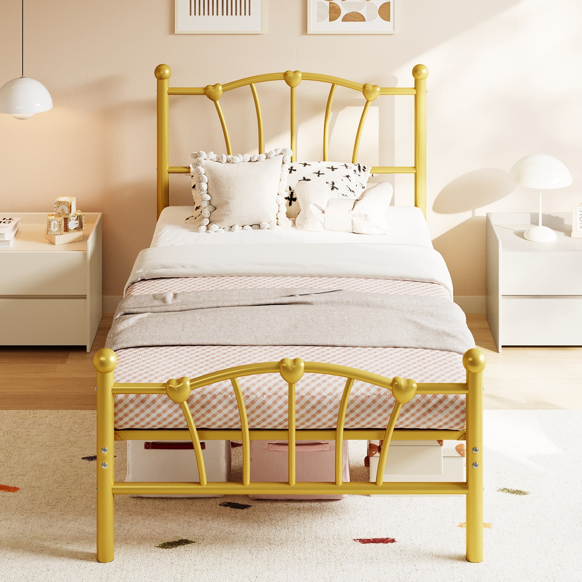Garvee Gold Twin Size Metal Platform Bed Heart Shaped Headboard ...