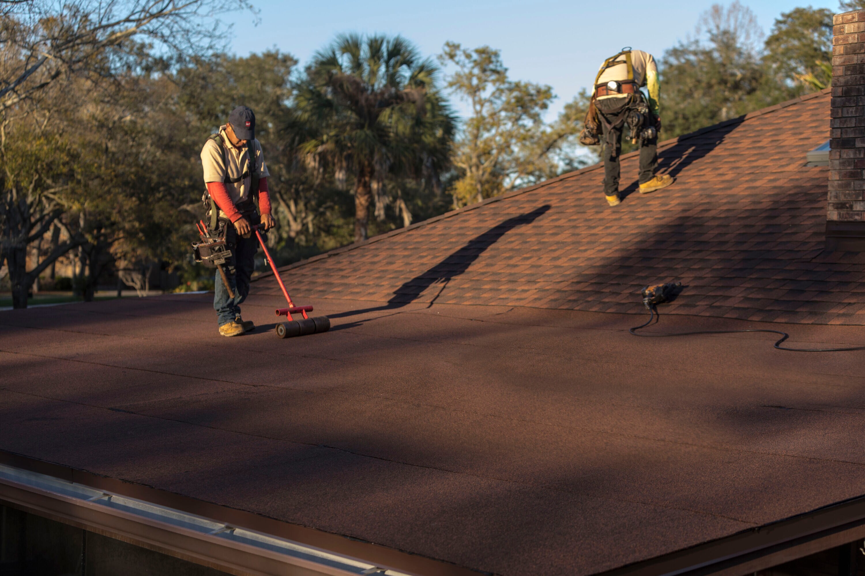 GAF Liberty 3.28-ft W x 34-ft L 100-sq ft Slate Roll Roofing at Lowes.com