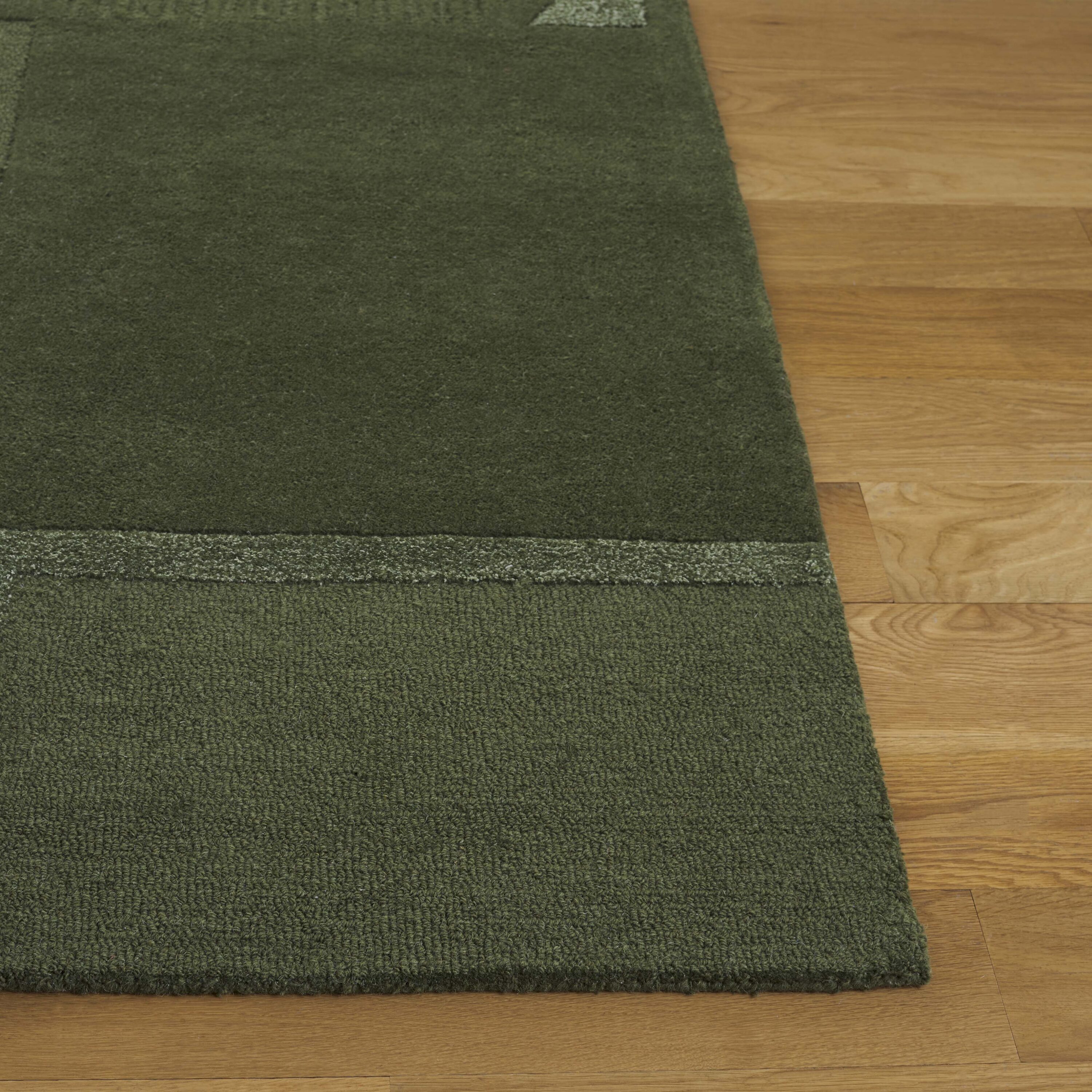 Safavieh Fifth Avenue 251 Green Contemporary 2ft-3in x 8ft Runner Rug ...
