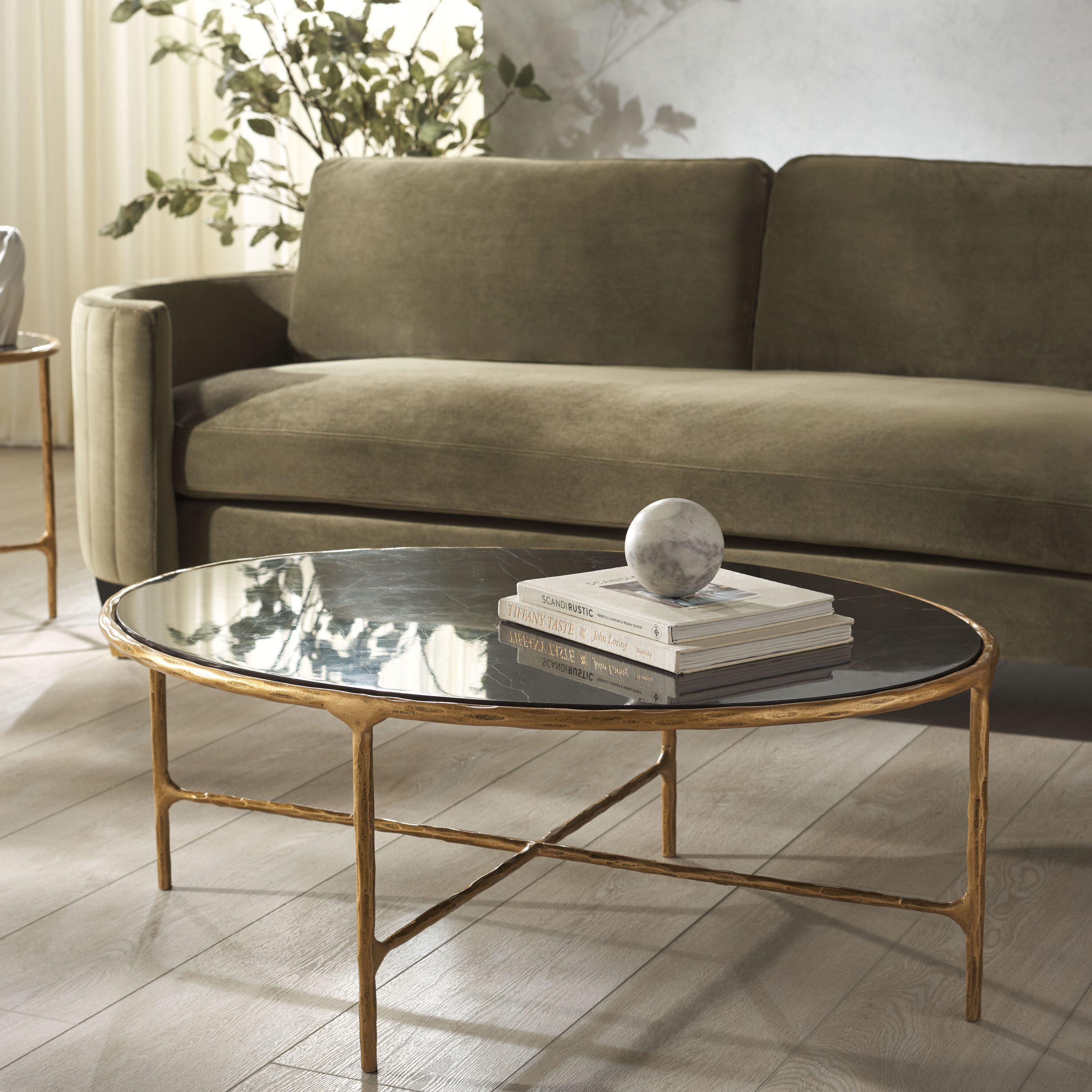 Safavieh Jessa Glam Style Oval Metal Coffee Table/Brass/Black in the ...
