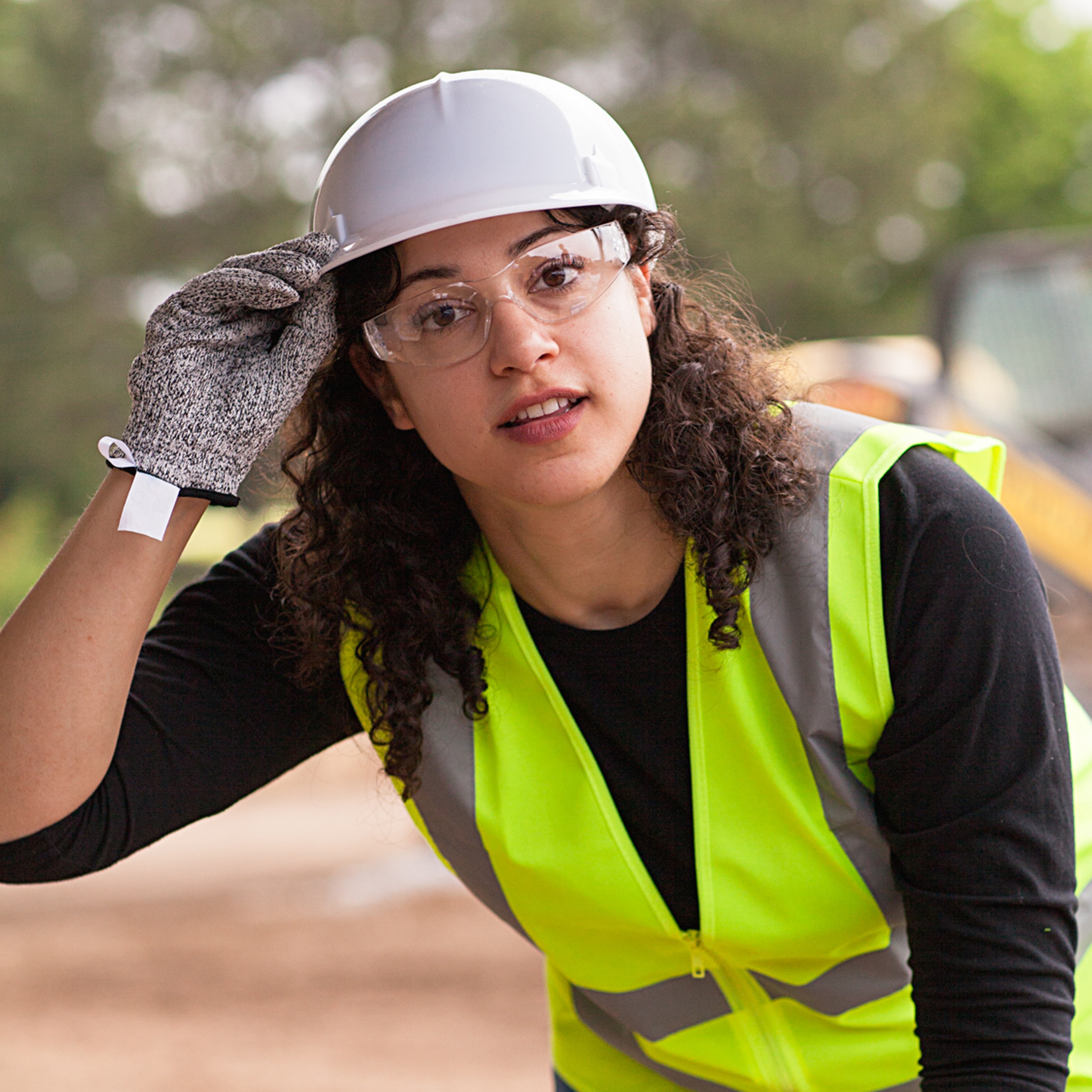 Safe Handler 3-Pack White HDPE Bump Cap Hard Hats, Adjustable Strap ...