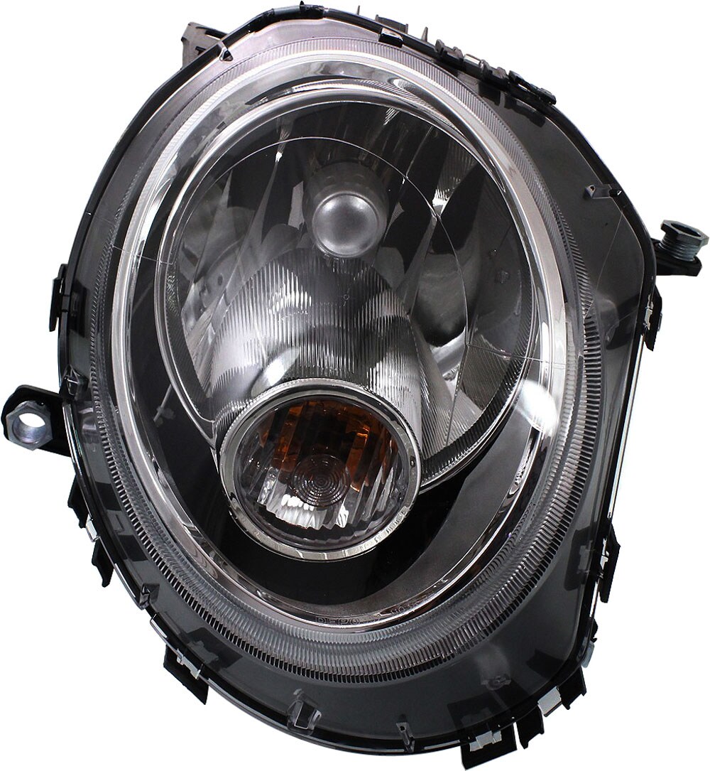 Garage-Pro Passenger Side Halogen Headlight, With bulb(s) in the ...
