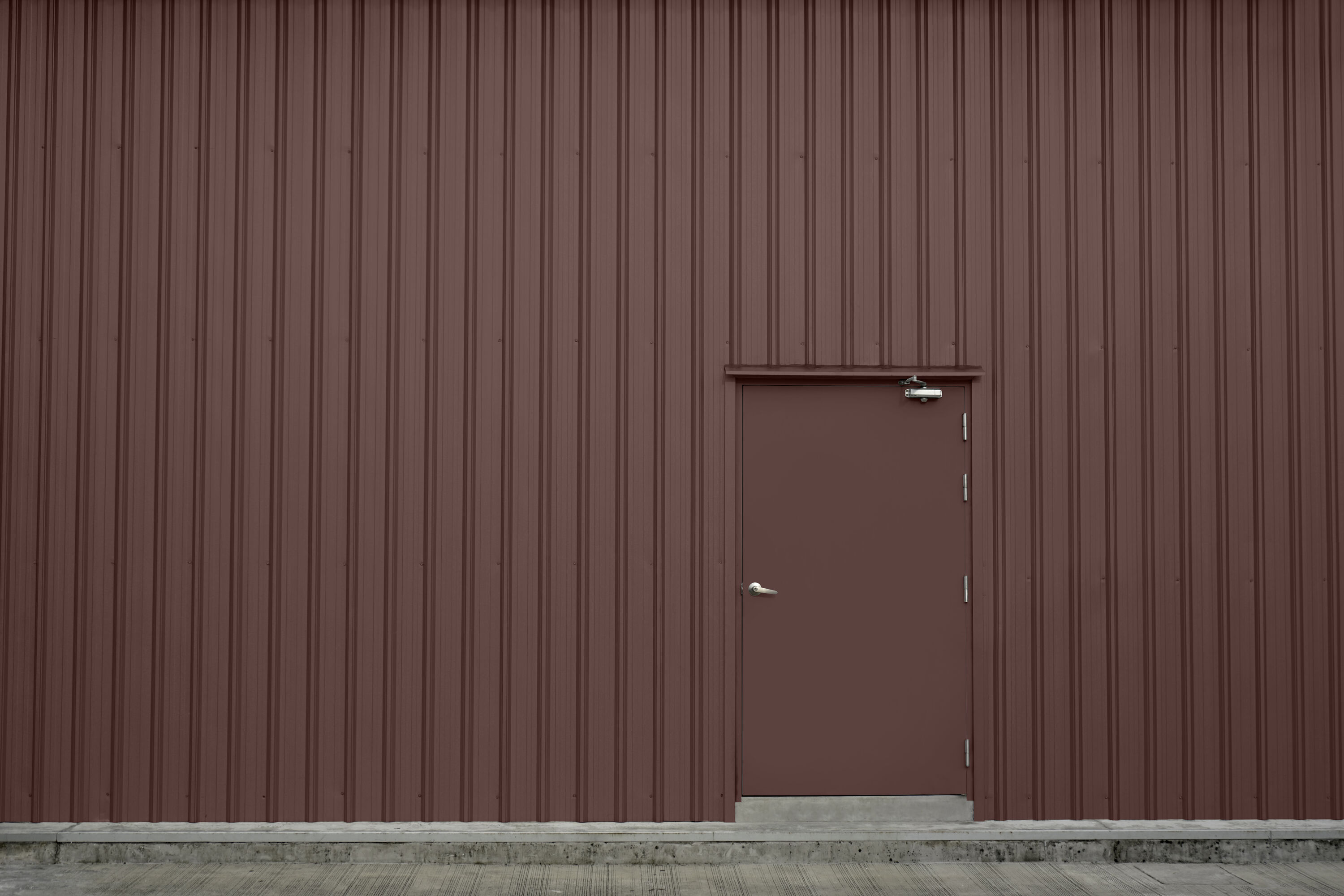 Rust-Oleum Professional Flat Red Spray Paint (NET WT. 15-oz) 7569838 at ...